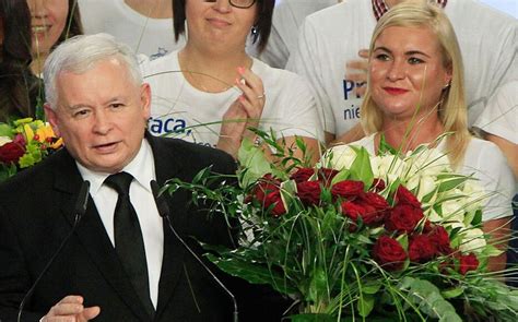 Populisme Les Europhobes Au Pouvoir En Pologne Le Parisien