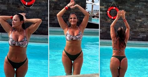 María Fernanda Callejón se mostró en bikini mientras promociona un