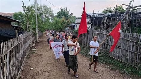 ယင်းမာပင် မြောက်ခြမ်း သပိတ် အင်အားစုများက စစ်အာဏာရှင် တော်လှန်ရေး ချီတက် ဆန္ဒပြ Khit Thit Media