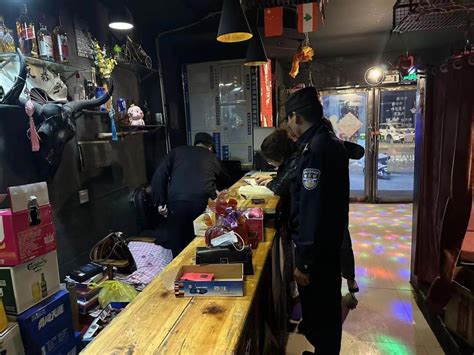 德令哈公安：安全检查不停步 排除隐患保安全澎湃号·政务澎湃新闻 The Paper
