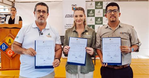 Strengthening Galápagos Conservation Through Inter Institutional