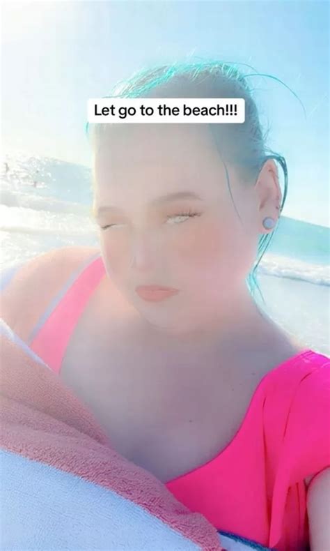 Amy Slaton Flaunts Dramatic 13 Stone Weight Loss In Vibrant Beachwear On Tiktok Daily Star
