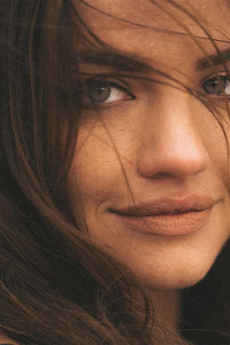 Women Catharine Bullet Models