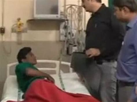 Doctors Just Removed A 18 Centimetre Long Tail From This 18 Year Old