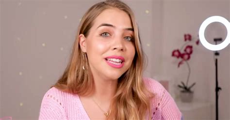 Andreia Silva Mostra Gorduras Do Corpo Porquê Esconder A Minha Realidade