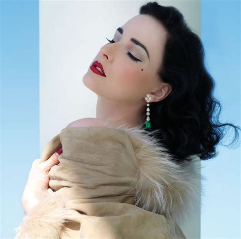 Dita Von Teeses Instagram Twitter And Facebook On Idcrawl