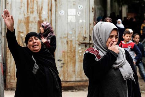 ارتفاع عدد المصابين الفلسطينيين في جمعة الغضب العاشرة إلى 57 المصري اليوم
