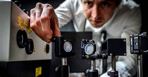 The Worlds Fastest Camera Can Shoot 10 Trillion Frames Per Second