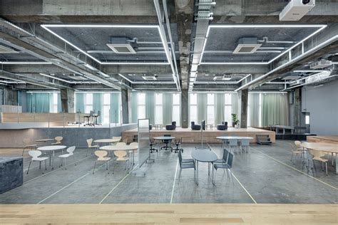 Shuhei Goto Architects Turns Lecture Hall Into Multi Level Work Space