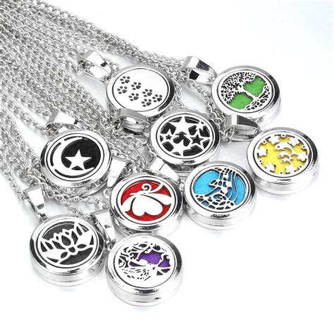 새로운 아로마 테라피 목걸이 작은 에센셜 오일 디퓨저 목걸이 마그네틱 스테인레스 스틸 오픈 로켓 펜던트 향수 목걸이펜던트 Aliexpress