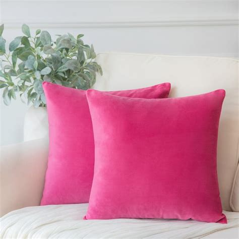 Holiday Deal Selection Phantoscope Soft Silky Velvet Decorative Throw