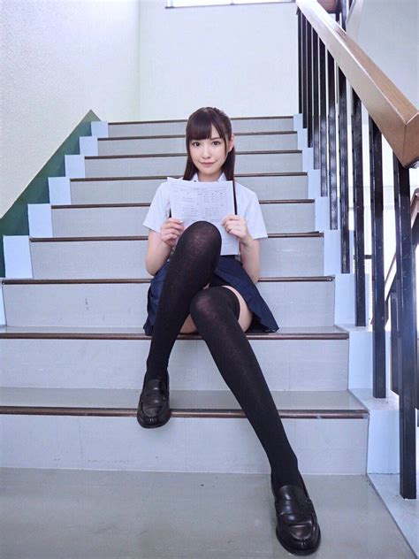 Arina Hashimoto 橋本ありな Scrolller