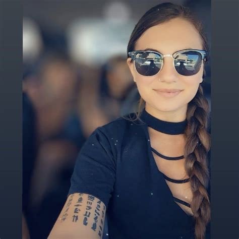 Witchy River Mom 𖤓