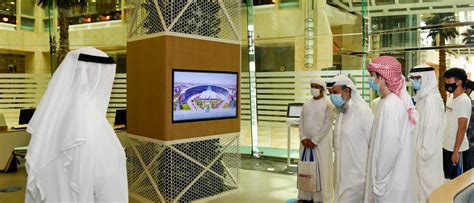Uaeu Organizes High School Students Visits To The Campus Titled Come