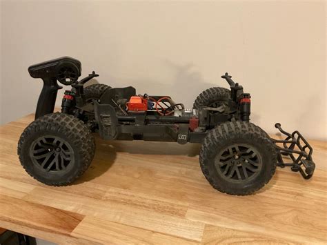 Arrma 110 Senton 4x4 V3 Brushed Short Course Rc Truck Running Missing