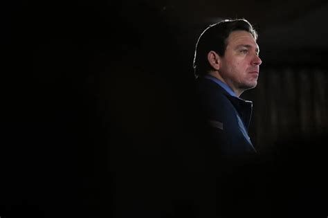 DeSantis una vez lideró a Trump en las encuestas así es como colapsó su campaña