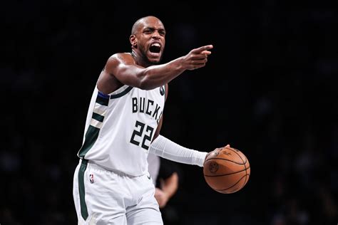 Milwaukee Bucks Injury Report Jan 6 Latest Update On Khris