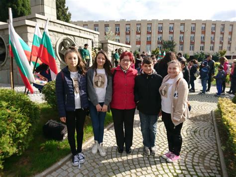 СУ ЙОРДАН ЙОВКОВ СЛИВЕН 1 НОЕМВРИ ДЕН НА НАРОДНИТЕ БУДИТЕЛИ