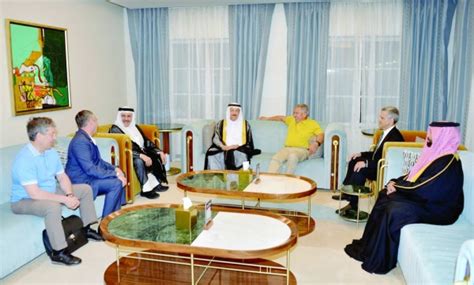رئيس تتارستان يصل البحرين للمشاركة في حوار الشرق والغرب صحيفة الوطن