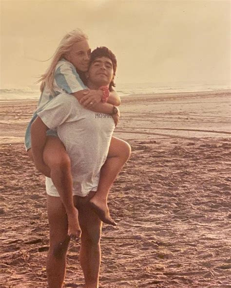El Domingo Nostálgico De Gianinna Maradona Las Fotos Inéditas De Diego