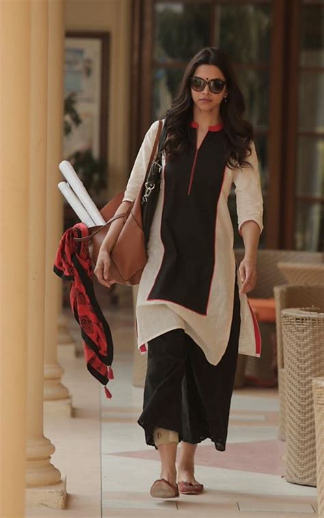 Deepika Padukones Piku Checkout Her Looks In The Movie