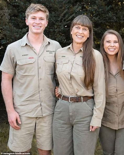 Bindi Irwin And Brother Robert Are Encouraging Their Mother Terri To