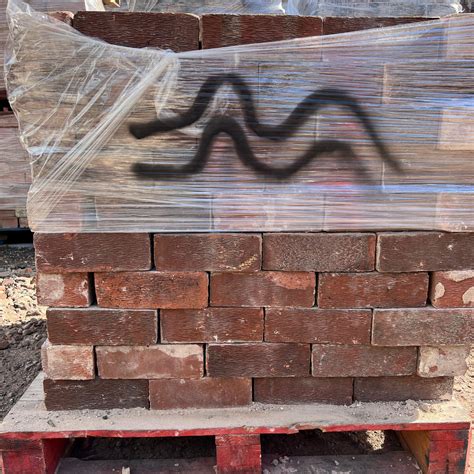 Reclaimed Red Rustic Facing Bricks Reclaim Bricks Old Bricks Reclaimed Brick Company