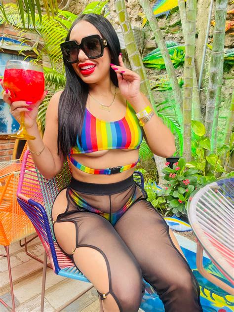 Las Zambranos Feliz CumpleaÑos Nayeli Zambrano 21 💕🇨🇴 🥳 Gracias A