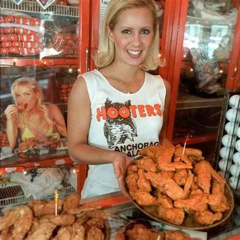 Dont Miss Out On Unlimited Spicy Wings At Hooters