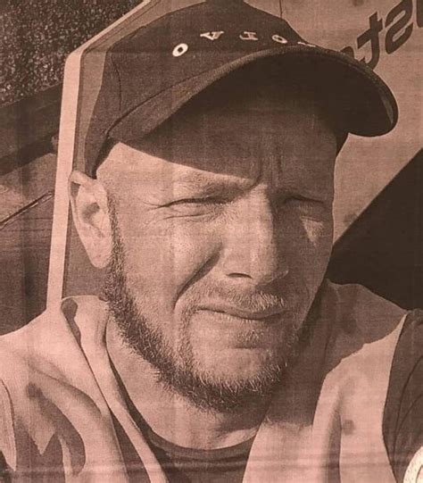 Pojechał Spotkać Się Z Nowo Poznaną Dziewczyną I Zaginął Policja Szuka