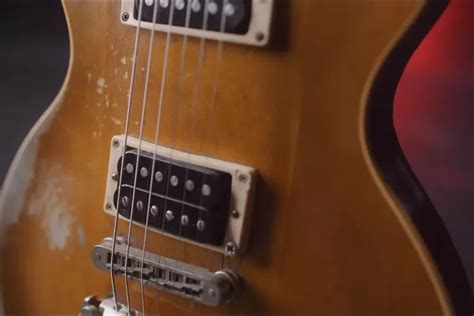 Gitar Gibson Simbol Kebesaran Dalam Dunia Musik Busurnusa
