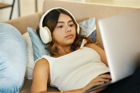 Teenage Girl Coding On Laptop Stock Image Image Of Computer Coding 315779001