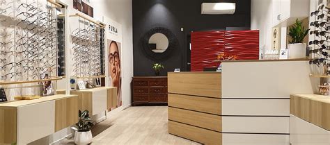 Optometrist Complete Optometry Central Coast Wyong