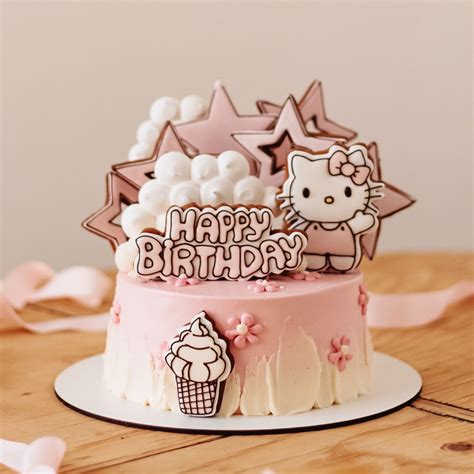 Декор торта «hello Kitty замовити в Києві Кондитерське виробництво