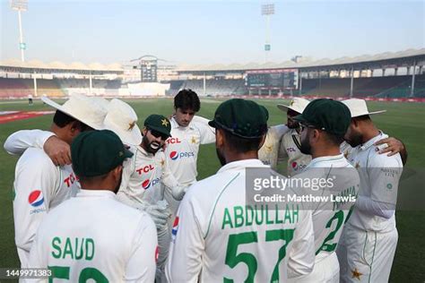 Mohammad Rizwan Of Pakistan Talks To His Team Ahead Of Day Two Of The