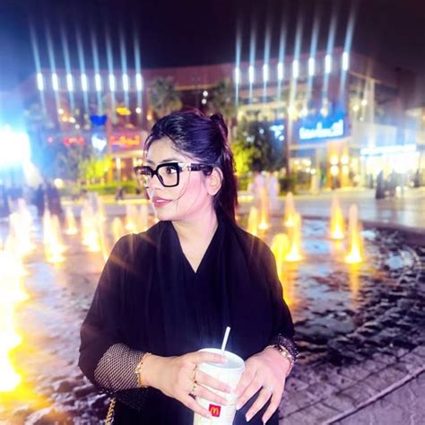 Iqra Khan (@iqra_khan2507) • Threads, Say more