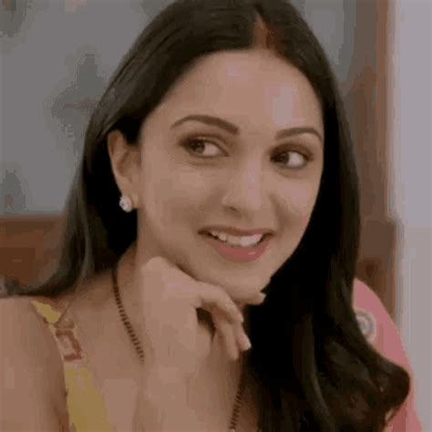 Kiara Advani Happy  Kiara Advani Happy Keert Discover And Share S