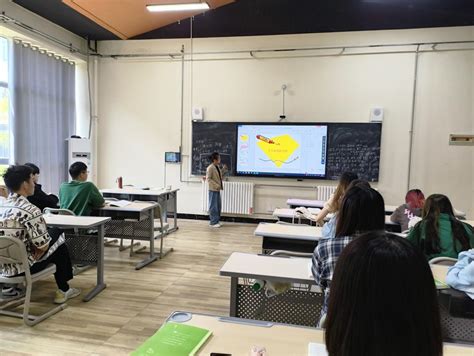 完满活动点亮简历照亮前程 泰山科技学院淬炼商学院