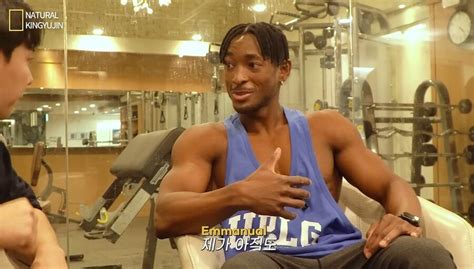 한국와서 2년 반만에 프로 자격 딴 흑인 유학생 포텐 터짐 최신순 에펨코리아