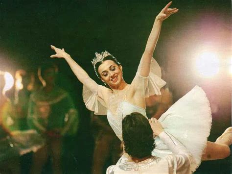 მსოფლიოში ერთადერთი ბალერინა რომელიც ფლობს ოთხ უმაღლეს საერთაშორისო