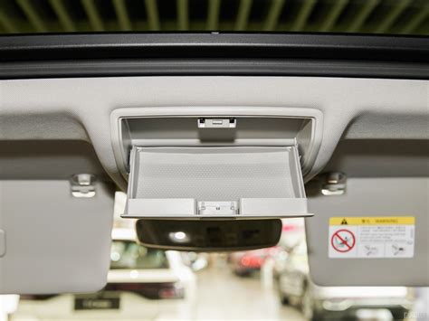 途观L新能源空间实拍高清大图 途观L新能源 2022款 430PHEV 插电混动尊贵版第1张图片大全 太平洋汽车