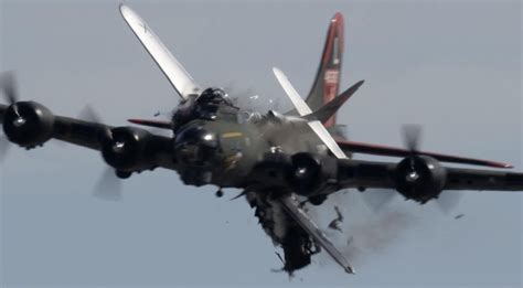 2022 Dallas Airshow Mid Air Collision Pics From The Ntsb Docket R