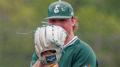Emu Baseball Player Luke Russo Wins Mac Medal Of Excellence Award