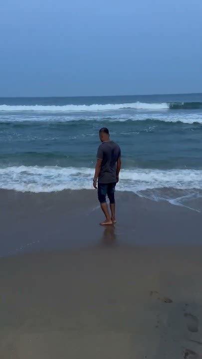 চেন্নাই সমুদ্র সৈকত। Youtube