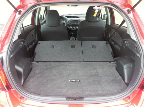 Test Drive 2015 Toyota Yaris Se The Daily Drive Consumer Guide®