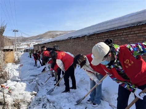 新时代文明实践抚远市文体广电和旅游局开展 清除积雪我先行践行实事暖民心活动 澎湃号政务 澎湃新闻 The Paper