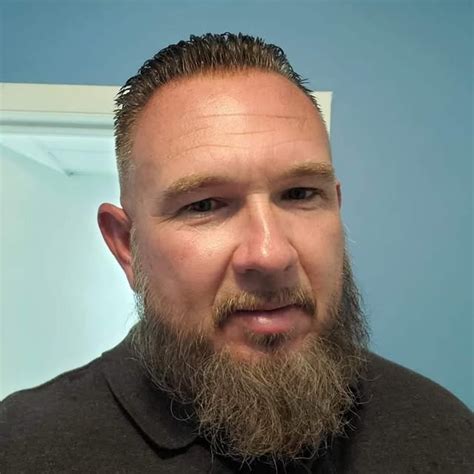 Robert Griffin Robertgriffin561 • Threads Say More