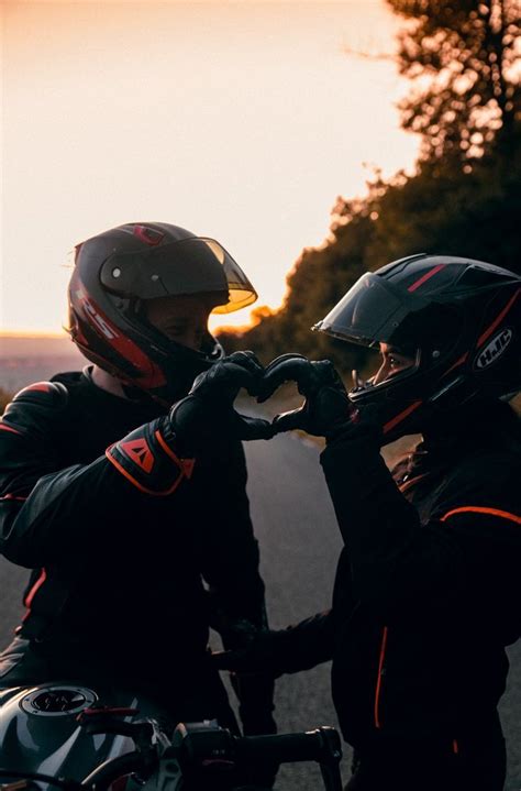Gukifgderanu Motorcycle Couple Pictures Motocross Couple Motorcycle