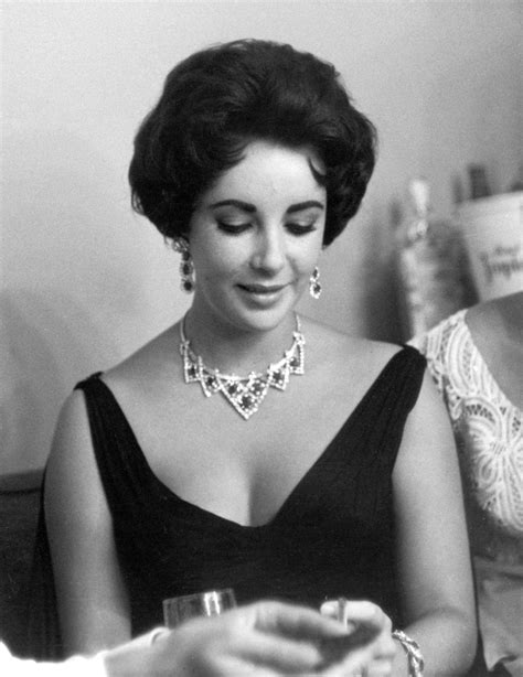 Elizabeth Taylor Pictures Hotness Rating 96110