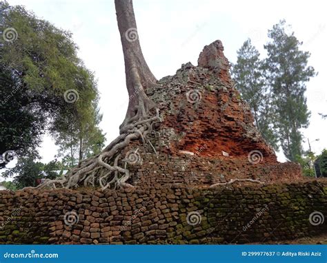 The Beautiful Candi Lor Lor Temple Stock Image Image Of Ancient